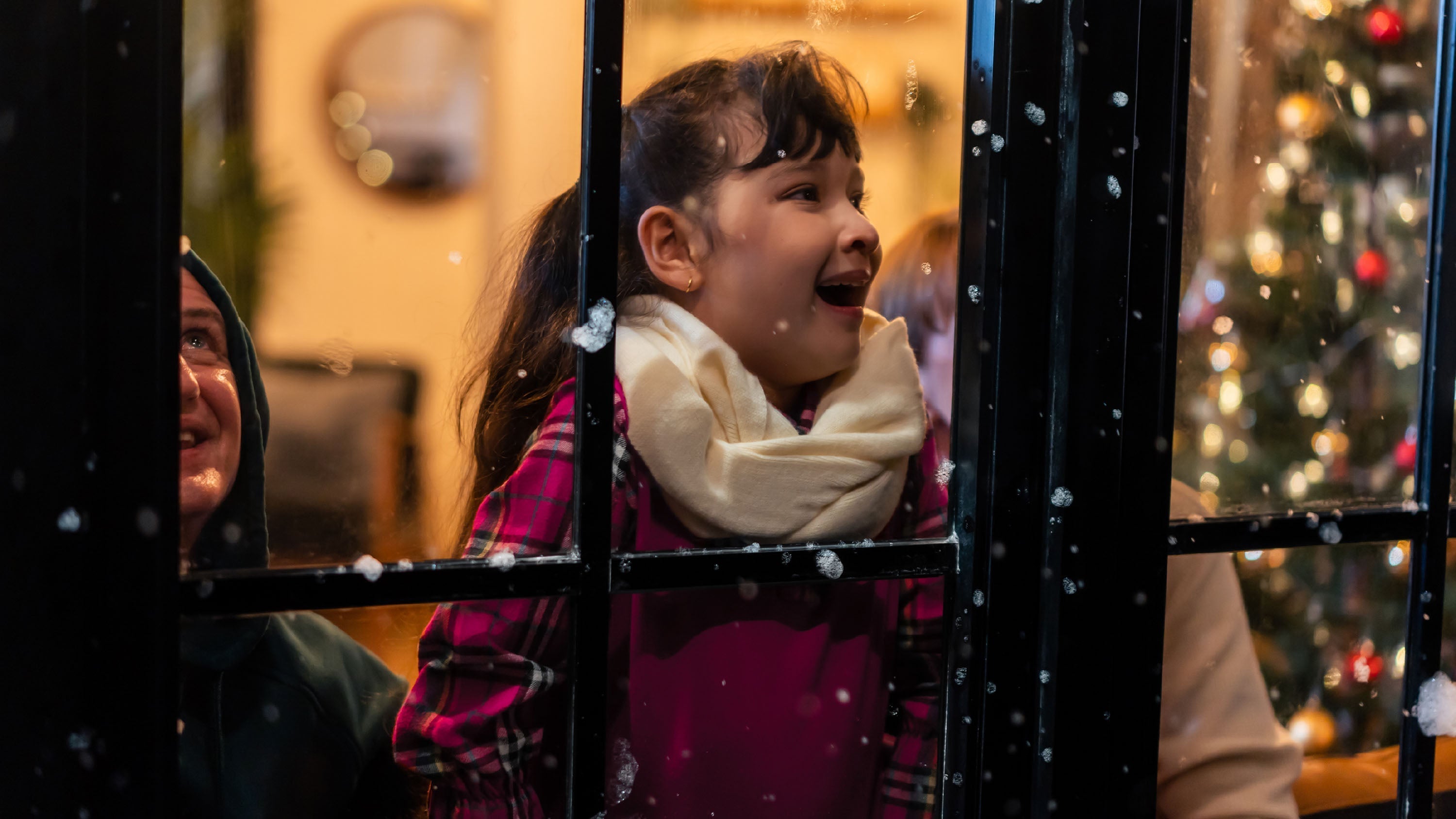 How to Help Children Discover the Real Joy of Christmas – jjohn.com